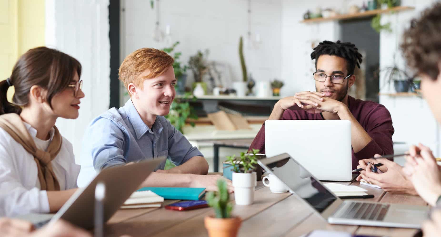 5 Goal Setting Methods - OKR, 4DX, V2MOM, EOS & SMART